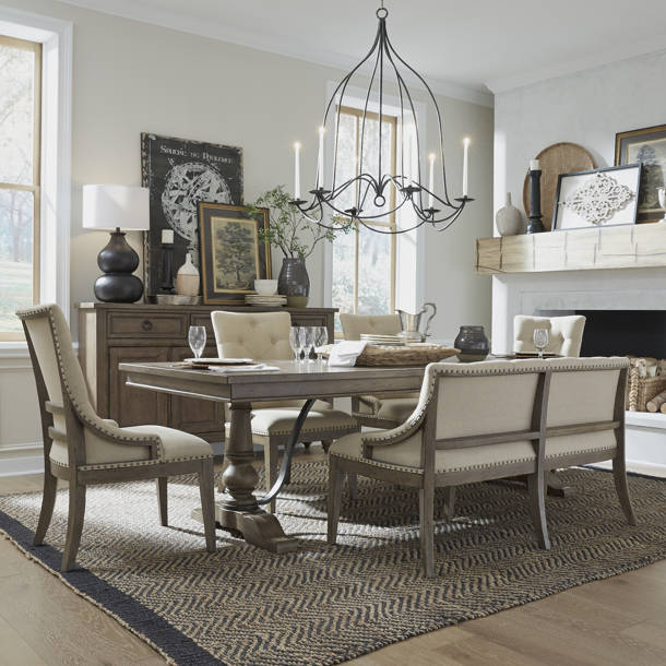 Laurel Foundry Modern Farmhouse Jaclyn Round Solid Wood Dining Table